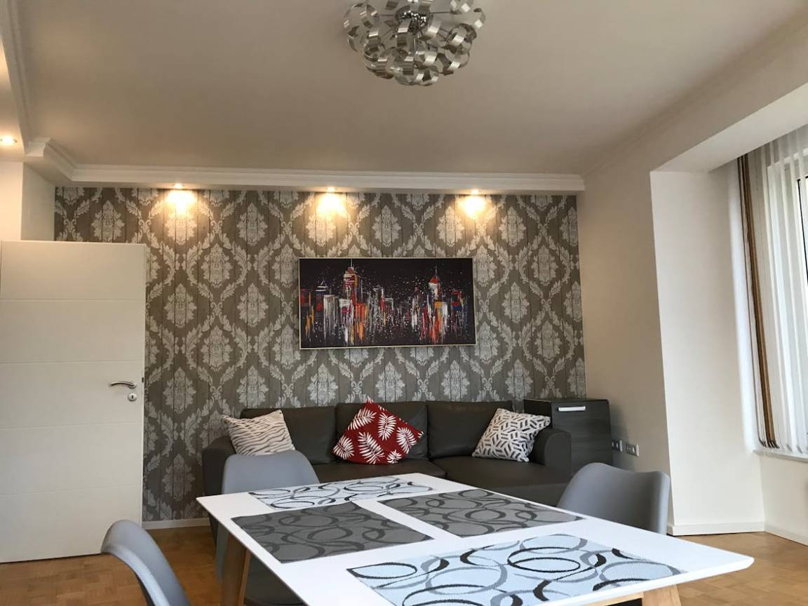 50 M² Huis ∙ 1 Slaapkamer ∙ 2 Gasten - Düsseldorf