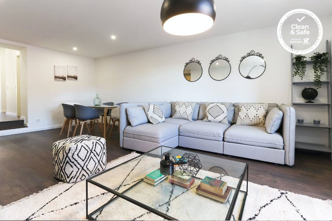 100 M² Apartamento ∙ 2 Quartos ∙ 6 Hóspedes - Lumiar
