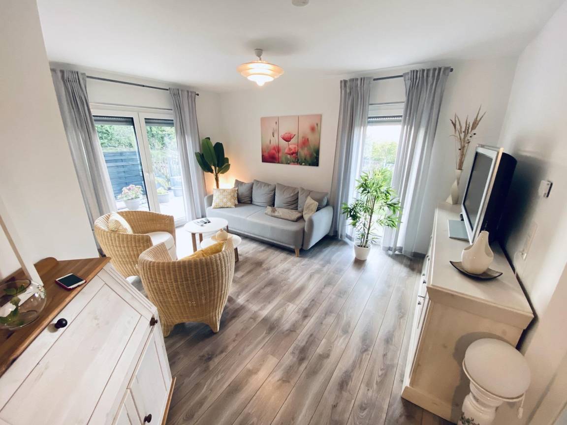 50 M² Ferienwohnung ∙ 1 Schlafzimmer ∙ 4 Gäste - Naumburg (Saale)