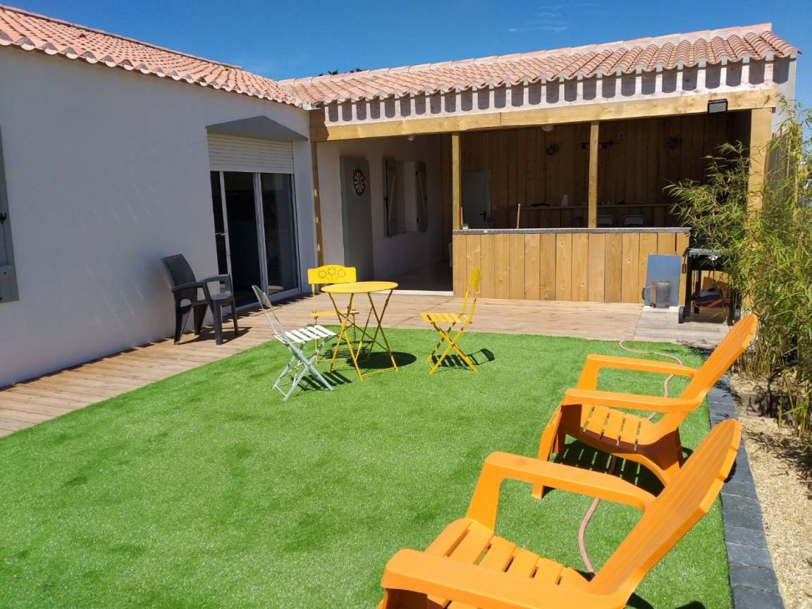 180 M² Maison De Vacances ∙ 4 Chambres ∙ 12 Personnes - Noirmoutier-en-l'Île