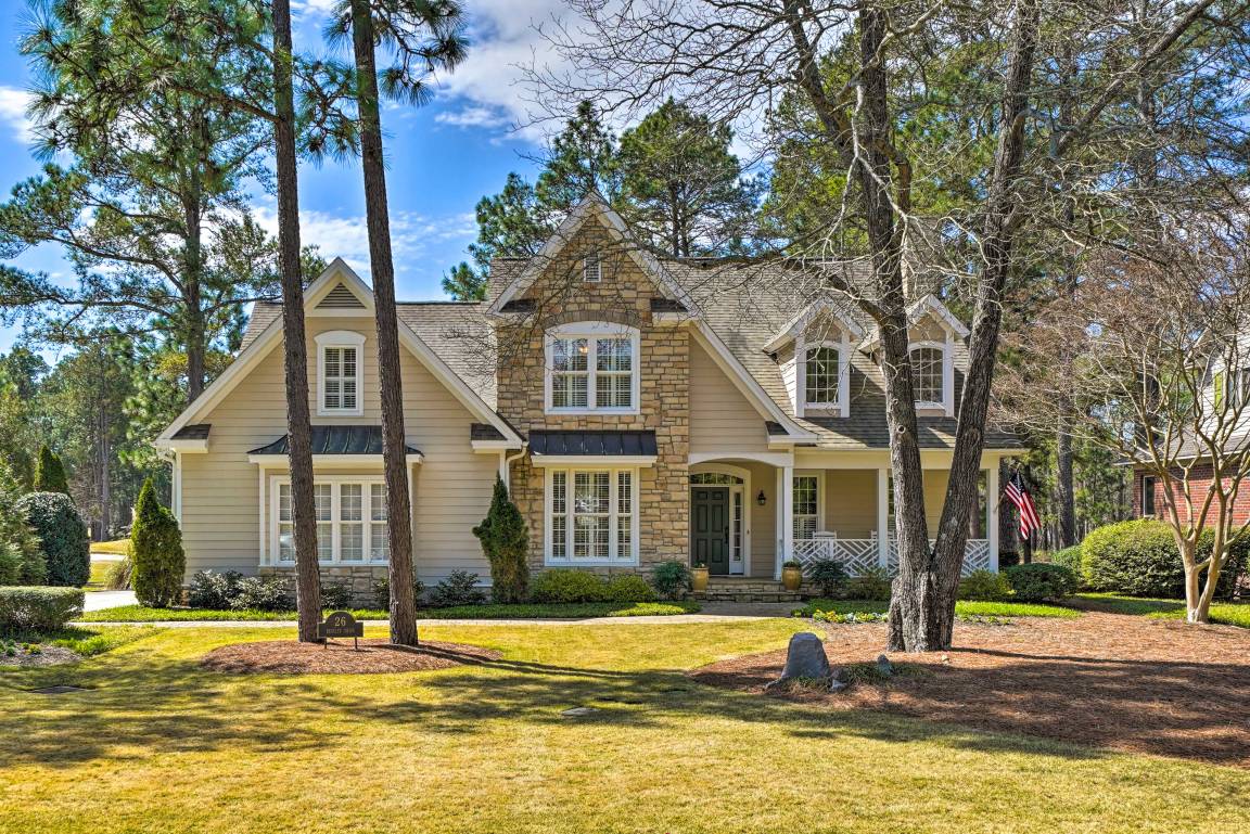 264 M² House ∙ 4 Bedrooms ∙ 8 Guests - Southern Pines, NC