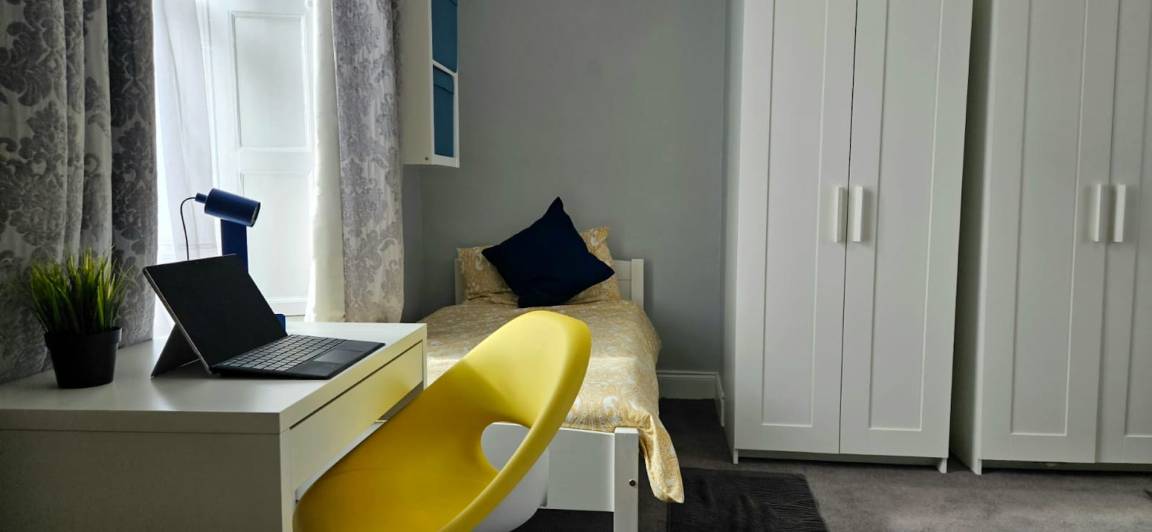 120 M² Shared Room ∙ 1 Bedroom ∙ 2 Guests - Ireland