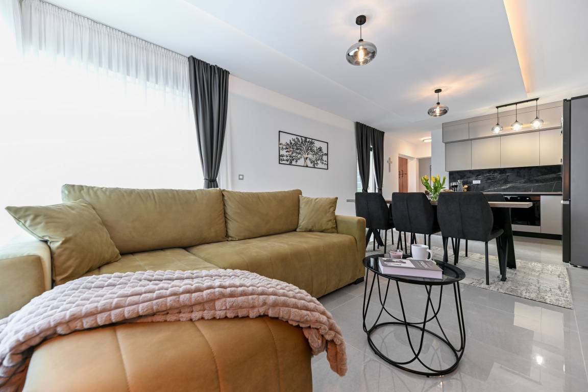 100 M² Ferienhaus ∙ 2 Schlafzimmer ∙ 6 Gäste - Sukošan