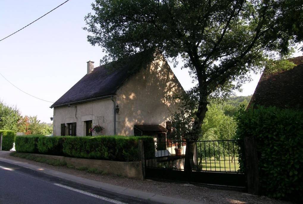 70 M² Gîte ∙ 2 Schlafzimmer ∙ 4 Gäste - Allier