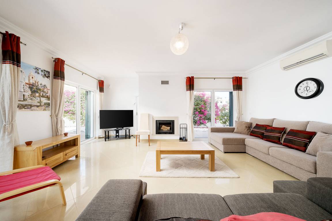 148 M² Villa ∙ 4 Chambres ∙ 8 Personnes - Lagos