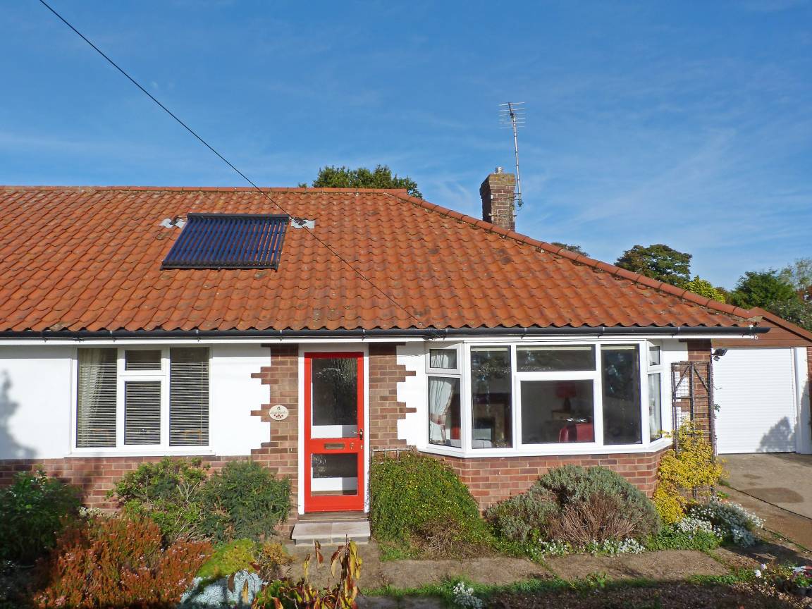 Cottage ∙ 2 Bedrooms ∙ 4 Guests - North Walsham
