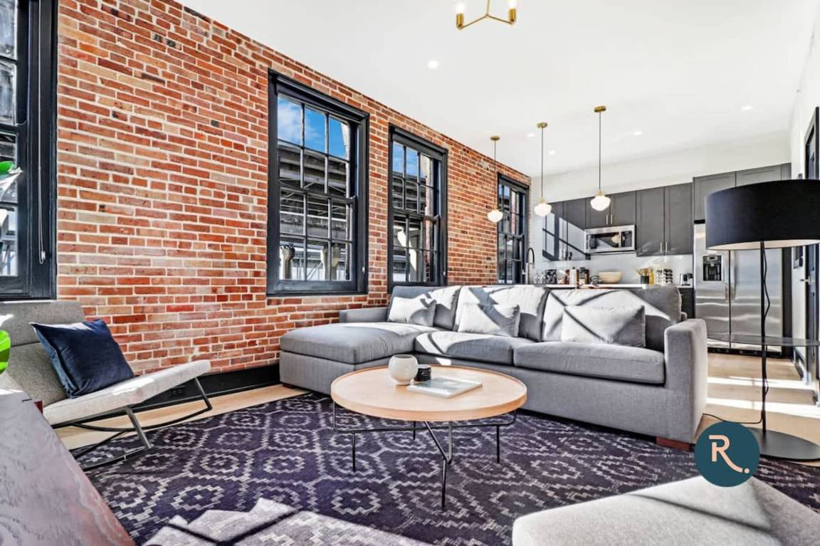Apartment ∙ 4 Bedrooms ∙ 10 Guests - New Orleans, LA