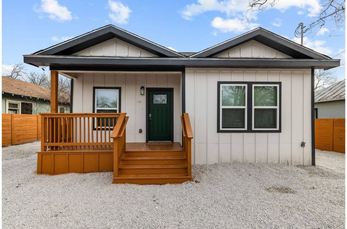 70 M² House ∙ 4 Bedrooms ∙ 14 Guests - San Antonio, TX