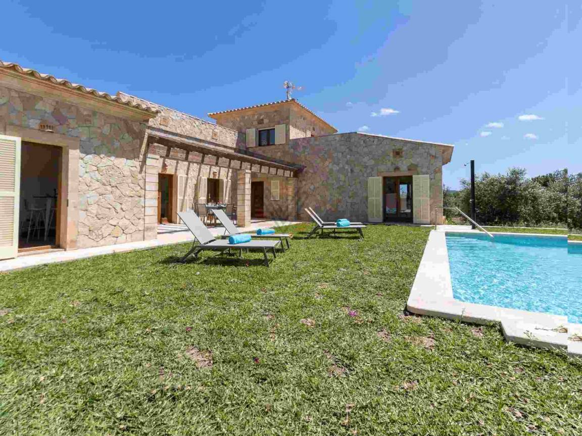 170 M² Casa Rural ∙ 2 Habitaciones ∙ 4 Huéspedes - Mallorca