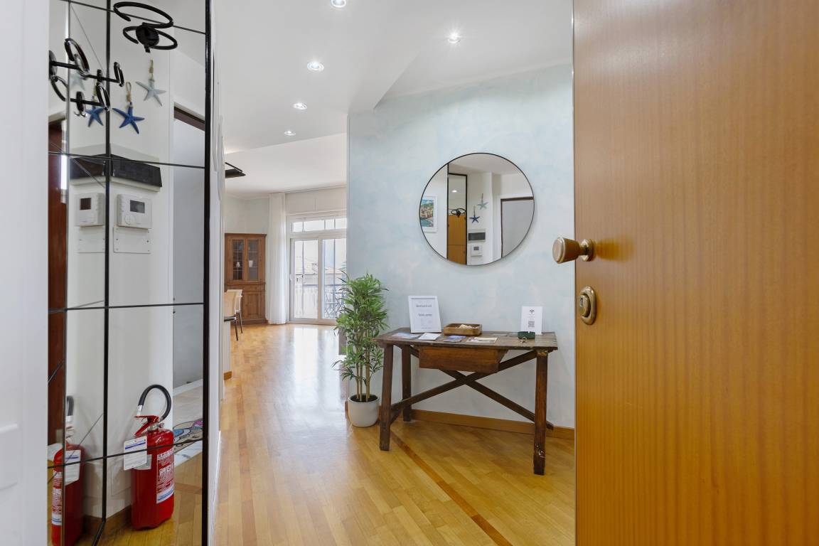 80 M² Appartamento Vacanza ∙ 2 Camere Da Letto ∙ 6 Ospiti - Sestri Levante