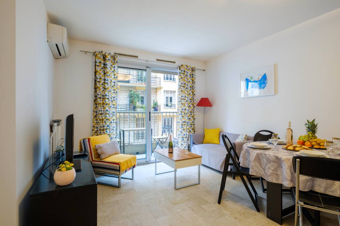 45 M² Appartement ∙ 2 Chambres ∙ 4 Personnes - ibis Nice Centre Gare