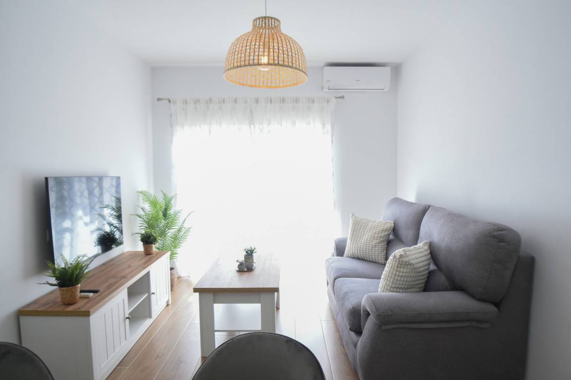 80 M² Apartamento ∙ 3 Habitaciones ∙ 6 Huéspedes - Ronda