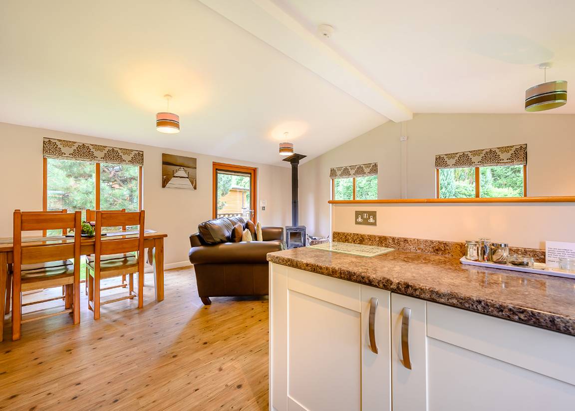 Chalet ∙ 2 Bedrooms ∙ 4 Guests - Cartmel