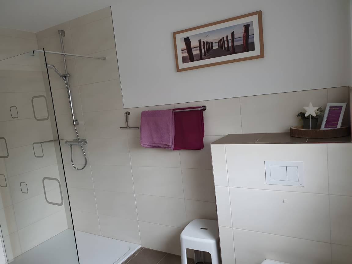 90 M² Ferienwohnung ∙ 2 Schlafzimmer ∙ 4 Gäste - Wildewiese