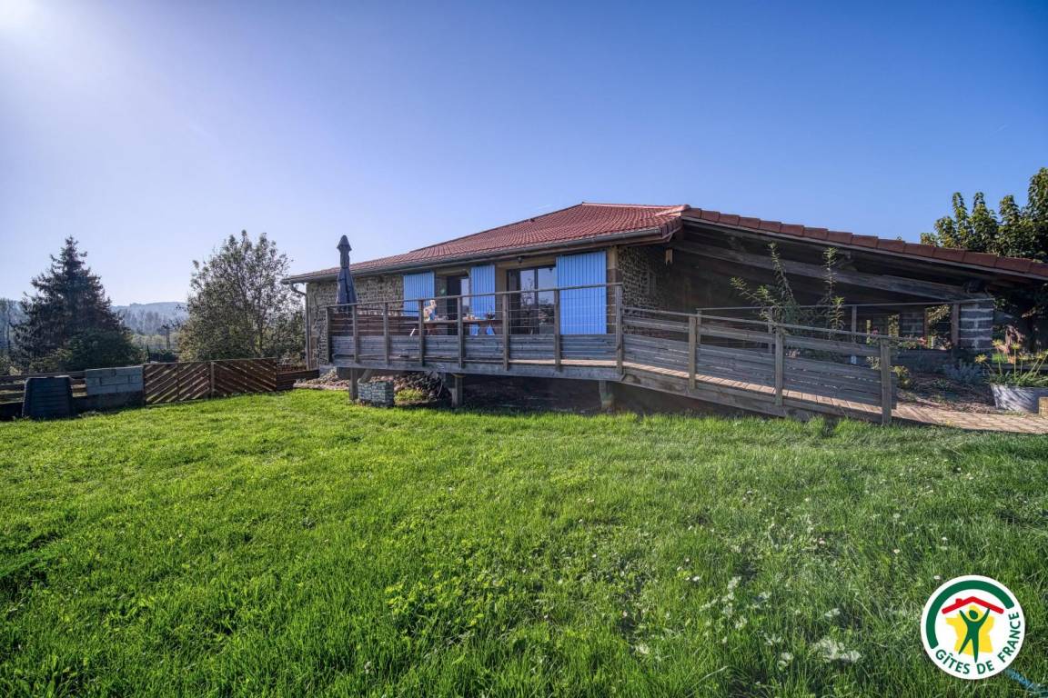 86 M² Gîte ∙ 2 Chambres ∙ 5 Personnes - Roybon