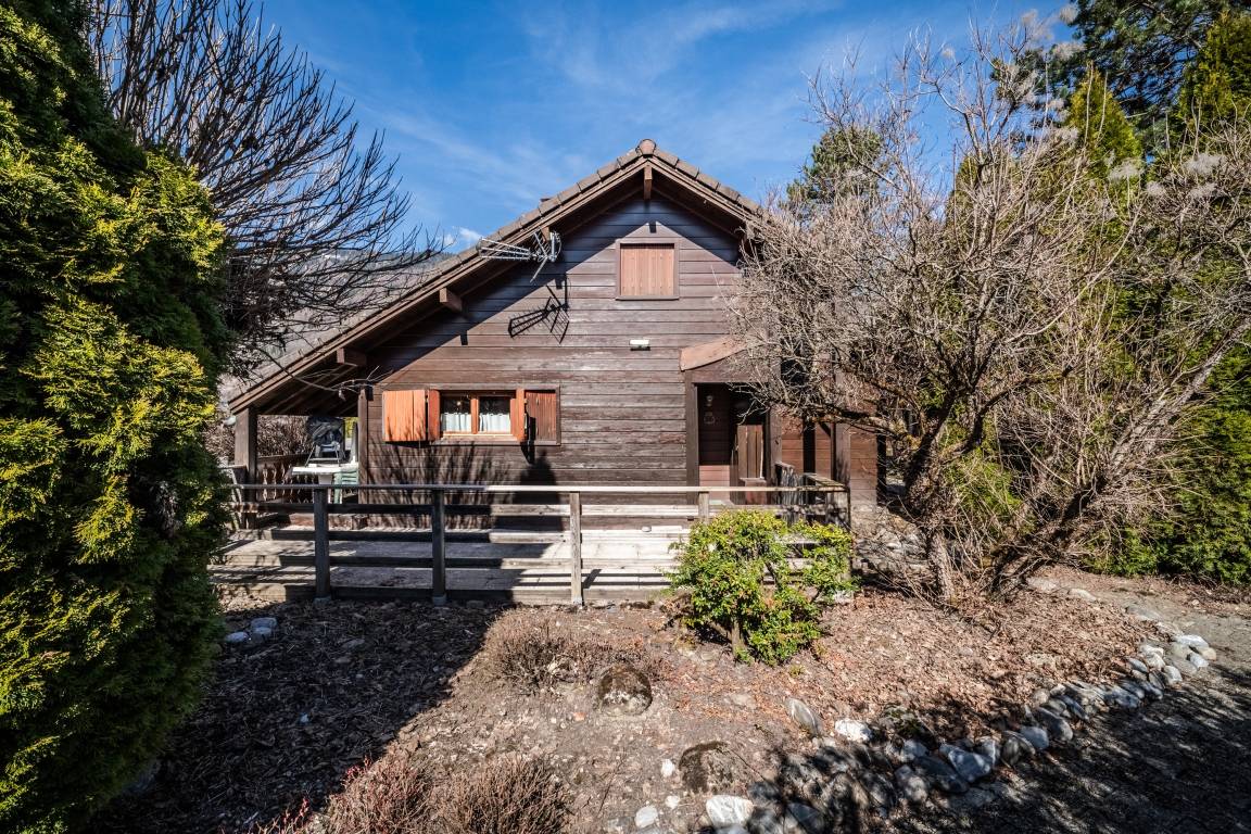 76 M² Chalet ∙ 3 Bedrooms ∙ 6 Guests - Verchaix