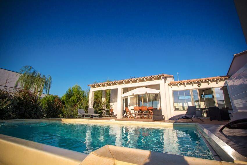 100 M² Maison De Vacances ∙ 4 Chambres ∙ 6 Personnes - Narbonne