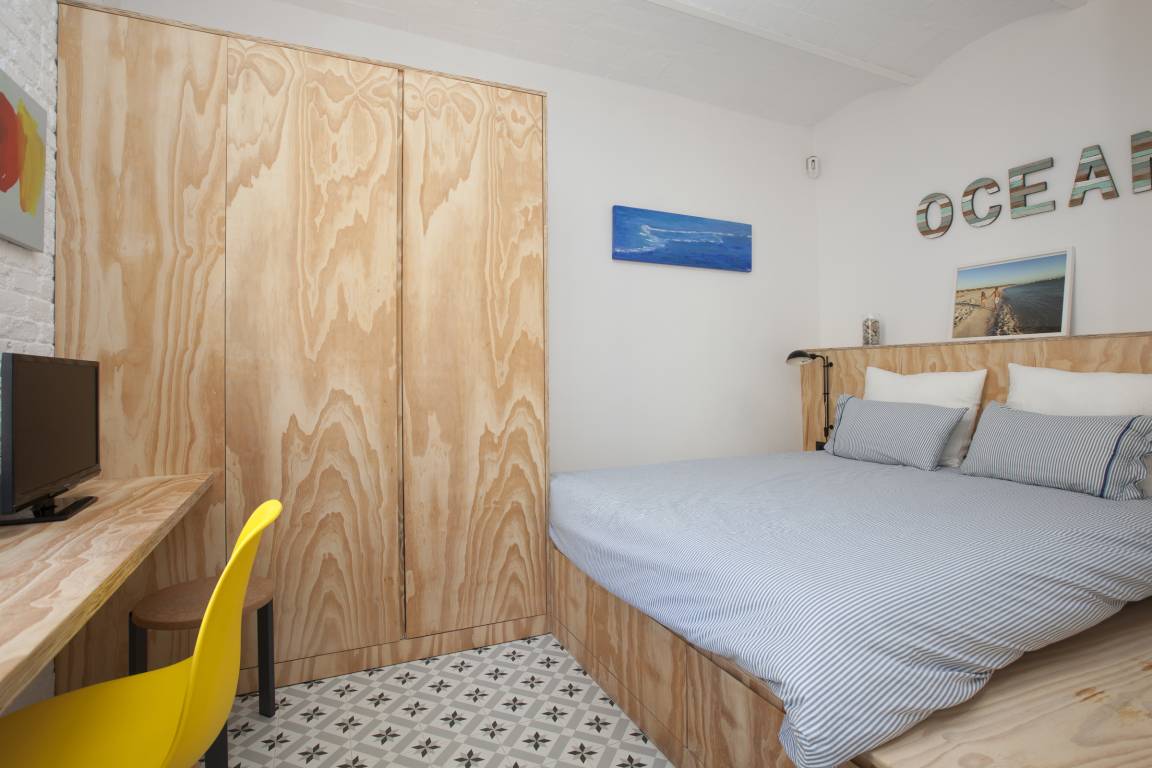 Apartamento ∙ 1 Habitación ∙ 2 Huéspedes - Badalona