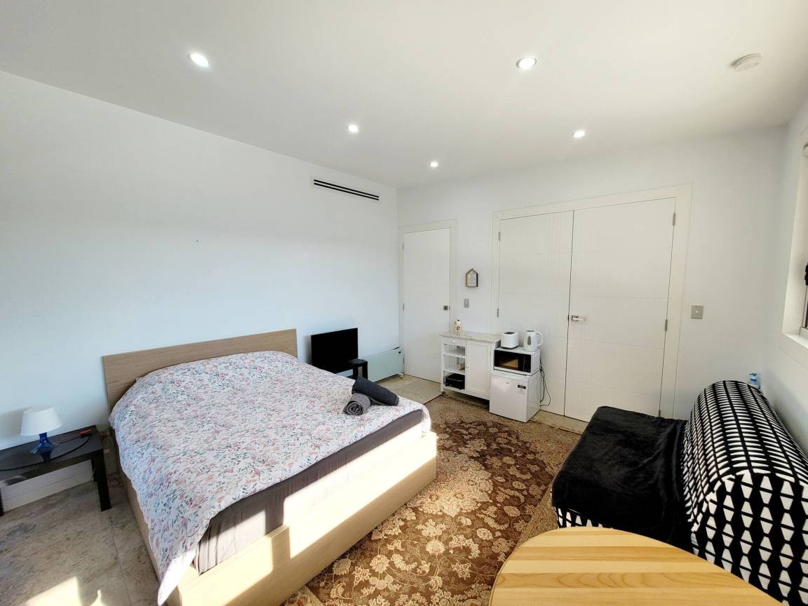 25 M² Studio Asunto ∙ 1 Makuuhuone ∙ 5 Vierasta - Blacktown