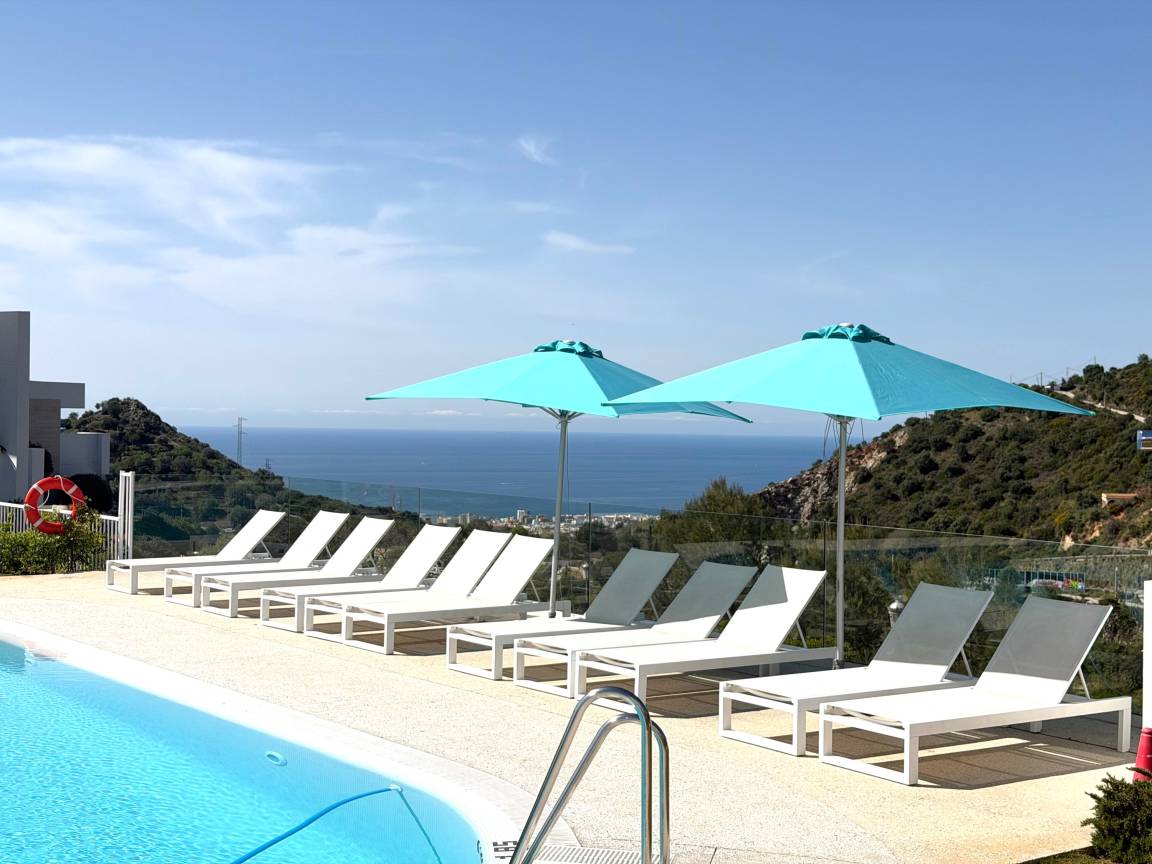 127 M² Apartment ∙ 3 Bedrooms ∙ 6 Guests - Monda