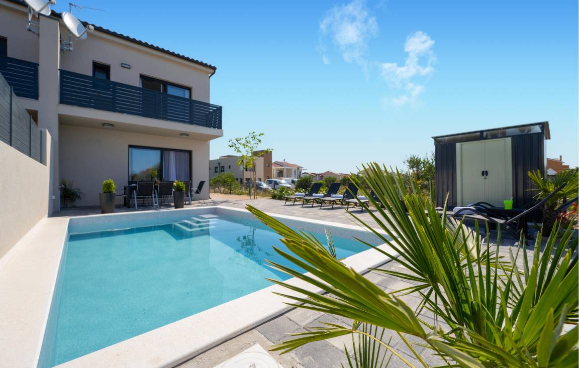 90 M² Maisonette ∙ 3 Bedrooms ∙ 8 Guests - Vodice