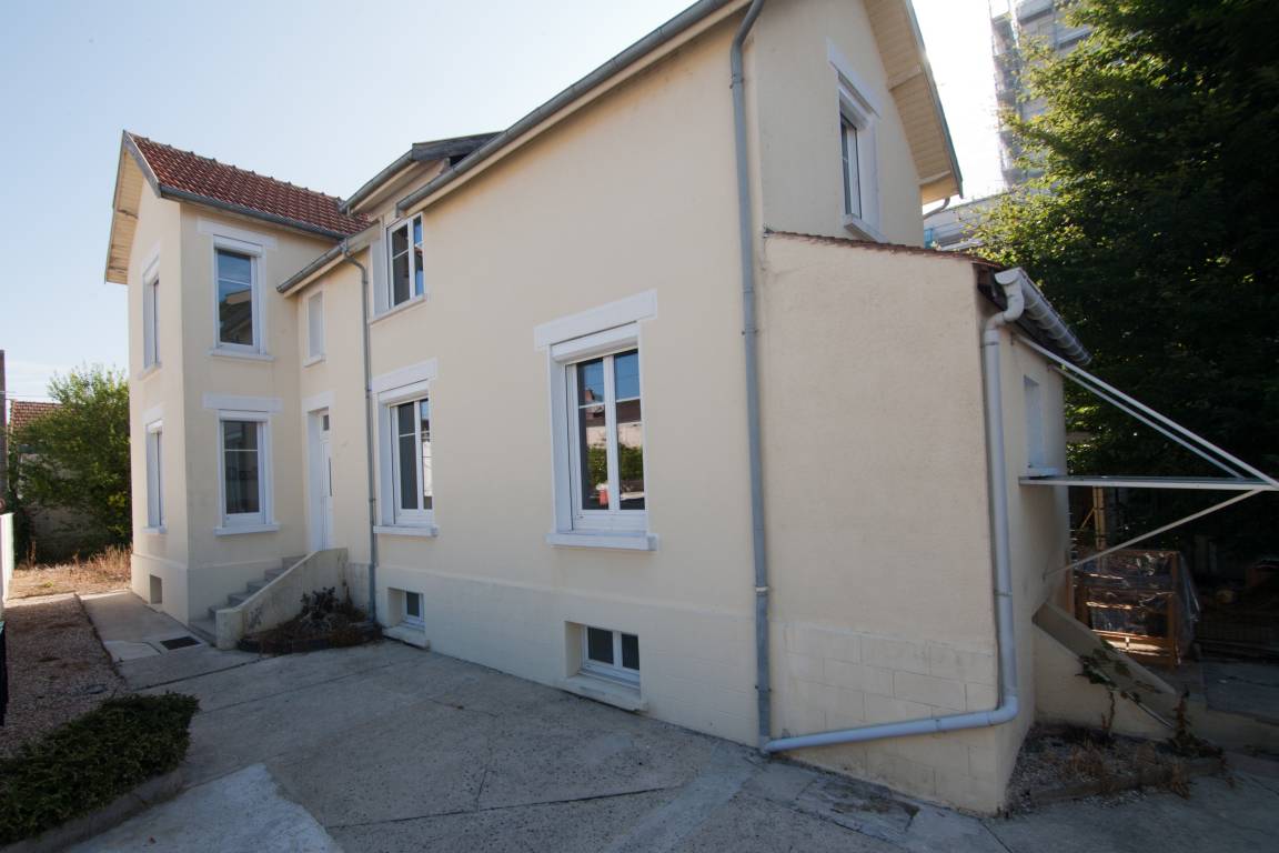 23 M² Appartement ∙ 2 Personnes - Aube