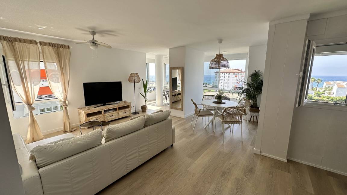 87 M² Ferienwohnung ∙ 2 Schlafzimmer ∙ 5 Gäste - Torrox-Costa