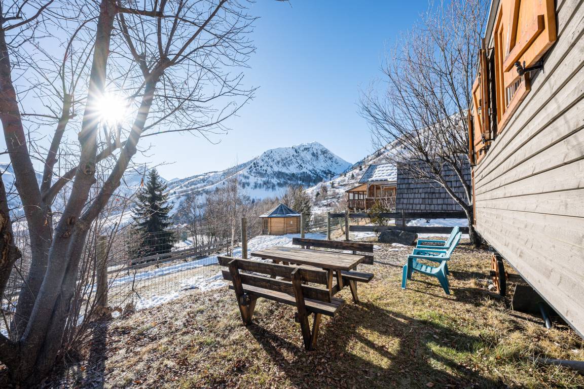 14 M² Caravan ∙ 1 Bedroom ∙ 3 Guests - Rhône-Alpes