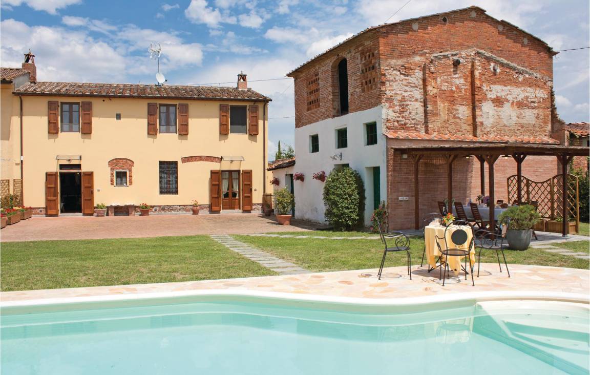 200 M² Dúplex ∙ 4 Habitaciones ∙ 12 Huéspedes - Toscana