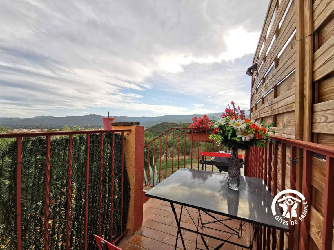 45 M² Gîte ∙ 1 Chambre ∙ 2 Personnes - Thuir