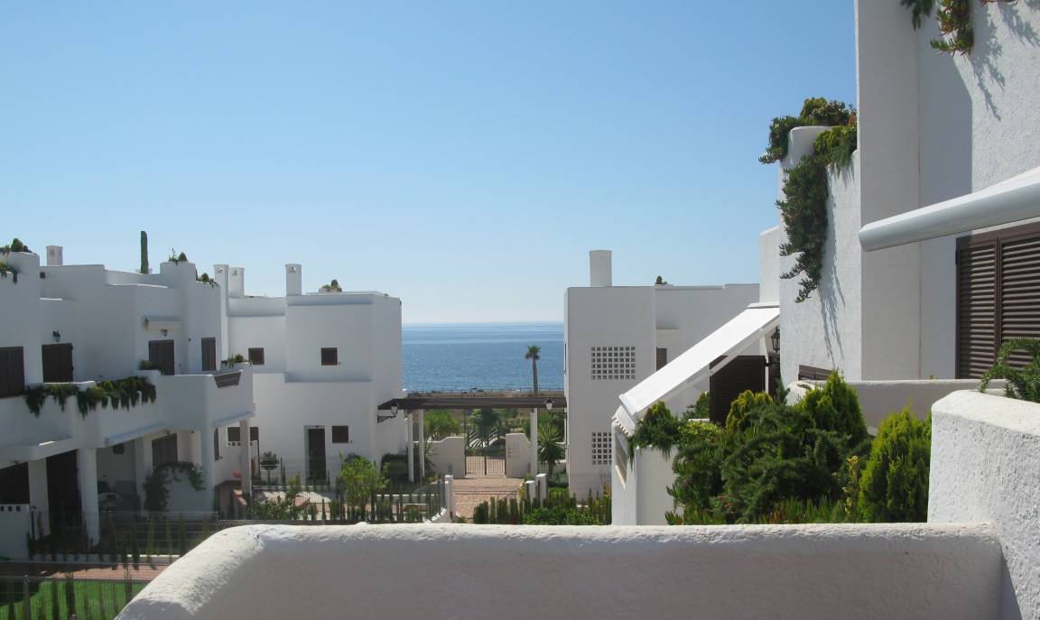 75 M² Apartamento ∙ 2 Habitaciones ∙ 4 Huéspedes - Pulpí