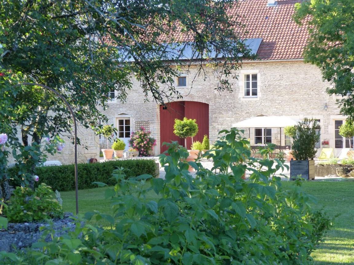 120 M² Landhaus ∙ 3 Schlafzimmer ∙ 6 Gäste - Dijon