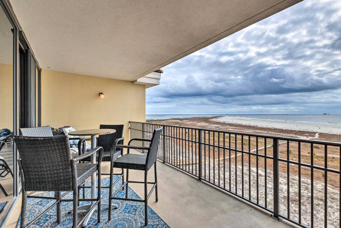 111 M² Apartment ∙ 2 Bedrooms ∙ 7 Guests - Dauphin Island, AL