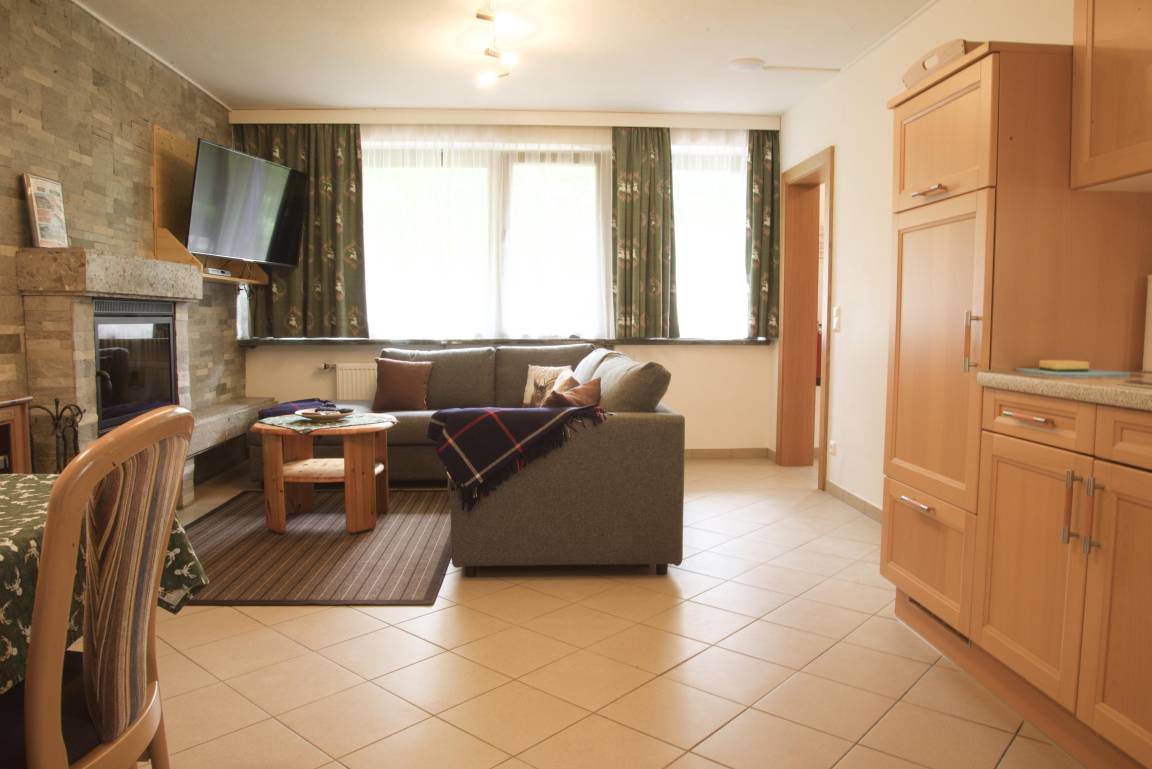 80 M² Ferienwohnung ∙ 2 Schlafzimmer ∙ 4 Gäste - Lofer