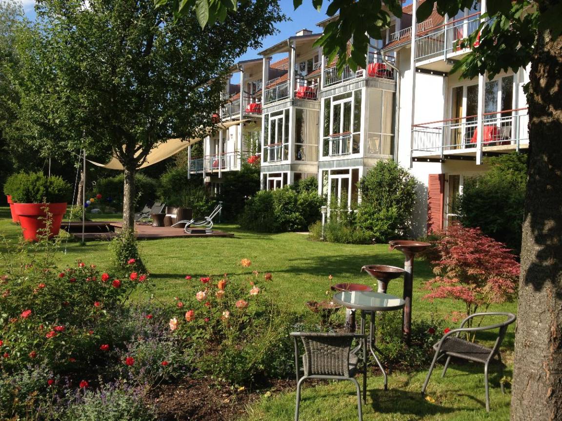 65 M² Ferienwohnung ∙ 2 Schlafzimmer ∙ 6 Gäste - Frauenau