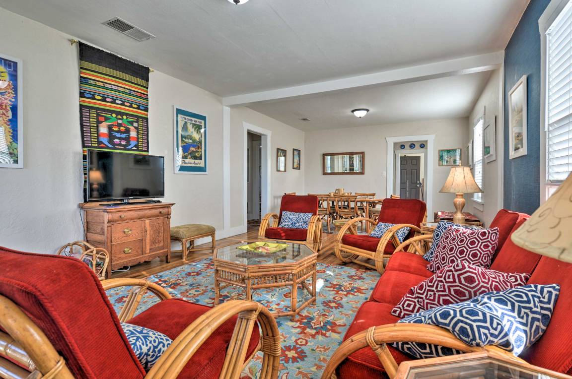 102 M² Cottage ∙ 2 Bedrooms ∙ 4 Guests - Eureka, CA