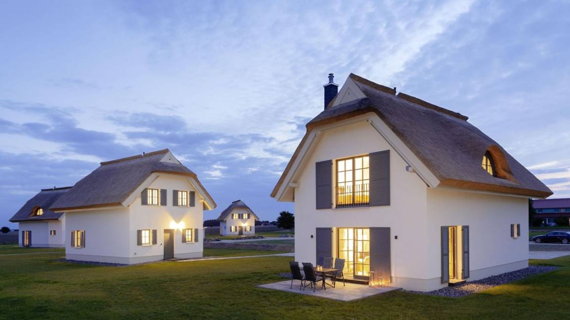 99 M² Ferienhaus ∙ 2 Schlafzimmer ∙ 4 Gäste - Hiddensee