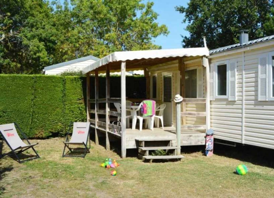 35 M² Camping ∙ 3 Bedrooms ∙ 8 Guests - Oléron