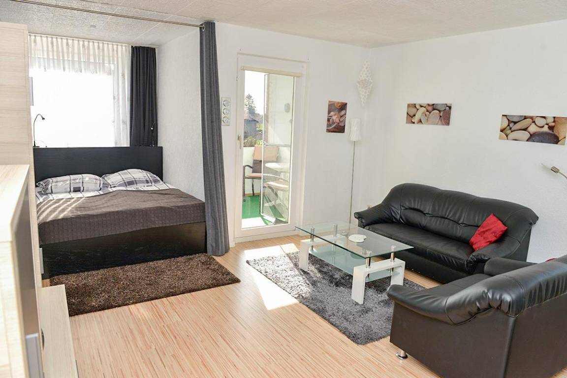36 M² Ferienwohnung ∙ 1 Schlafzimmer ∙ 3 Gäste - Butjadingen
