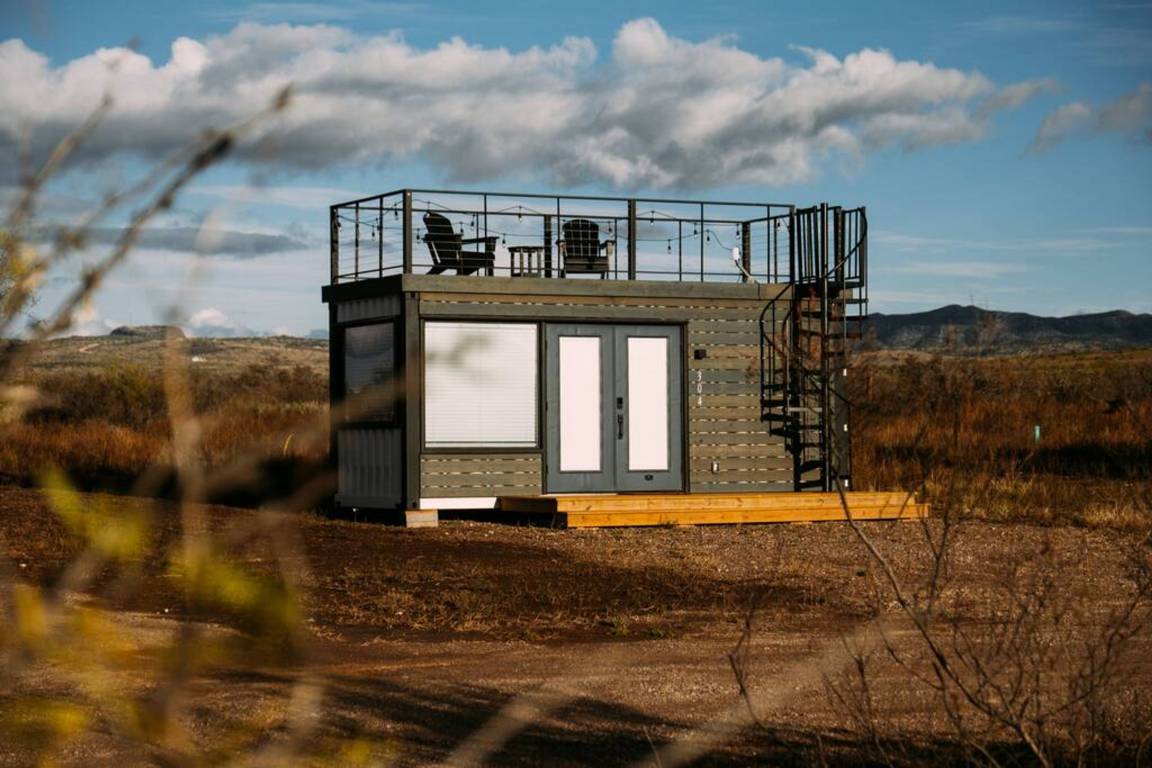 House ∙ 1 Bedroom ∙ 2 Guests - Alpine, TX