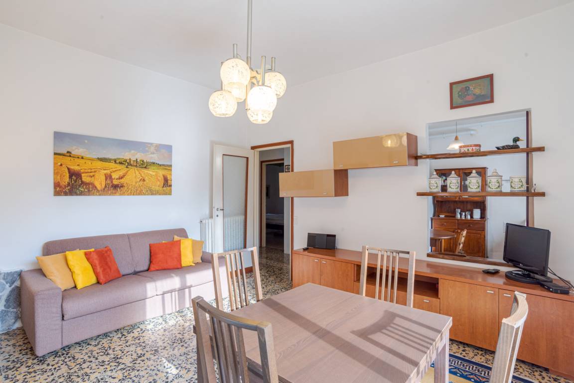 80 M² Appartement ∙ 2 Chambres ∙ 4 Personnes - Lasnigo