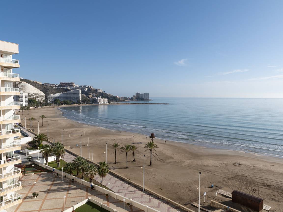 70 M² Apartment ∙ 3 Bedrooms ∙ 5 Guests - Cullera