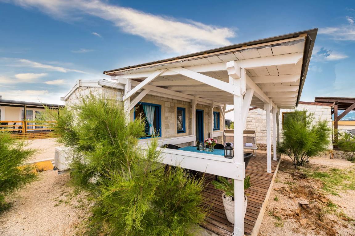 22 M² Caravan ∙ 2 Bedrooms ∙ 4 Guests - Crikvenica