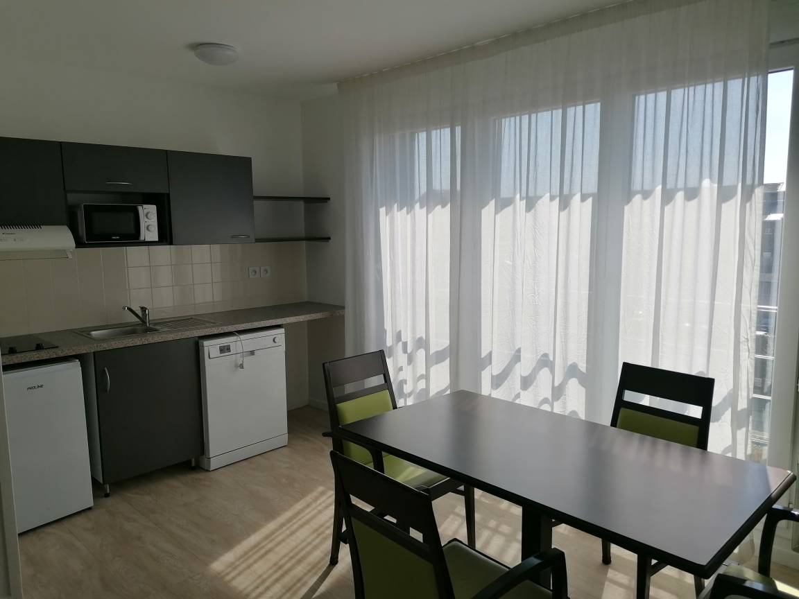 70 M² Appartement En Copropriété ∙ 2 Chambres ∙ 6 Personnes - ibis budget Rouen Parc des Expos Zenith