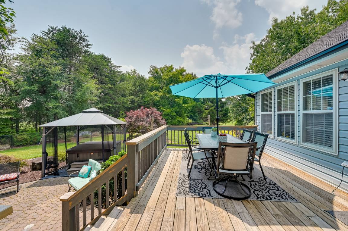 149 M² House ∙ 3 Bedrooms ∙ 8 Guests - Greensboro, NC