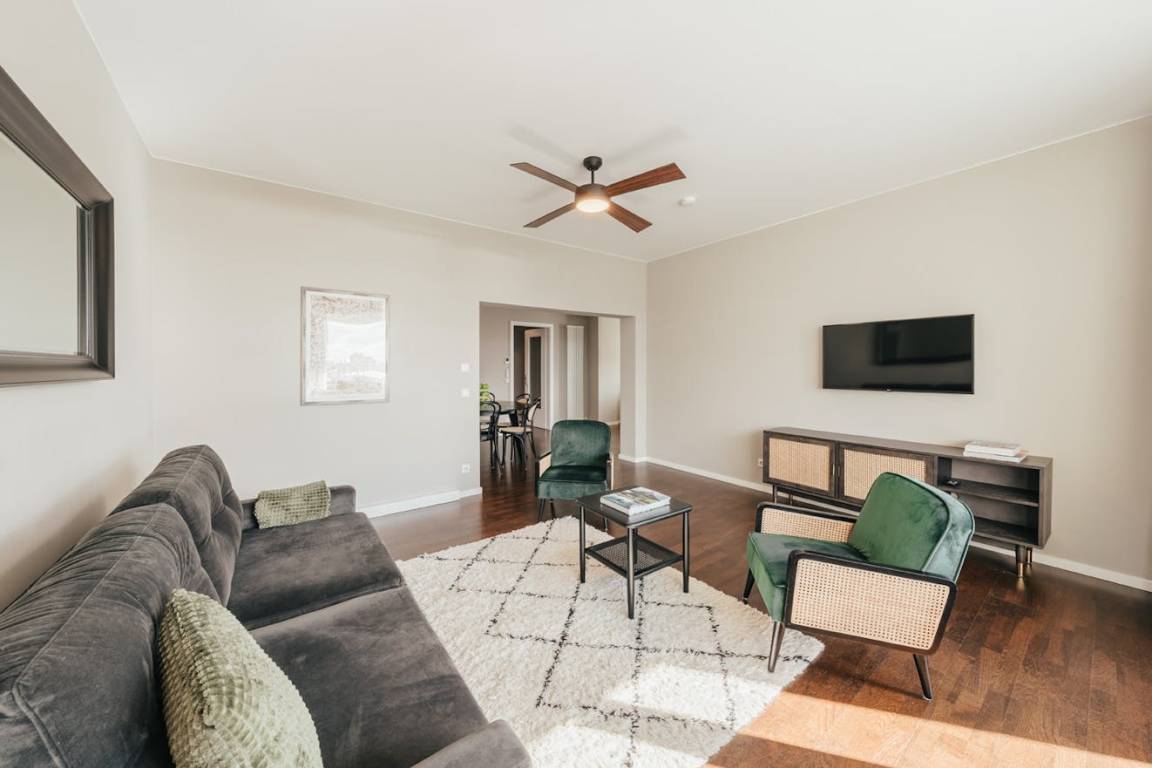 71 M² Appartement ∙ 1 Slaapkamer ∙ 3 Gasten - Berlijn