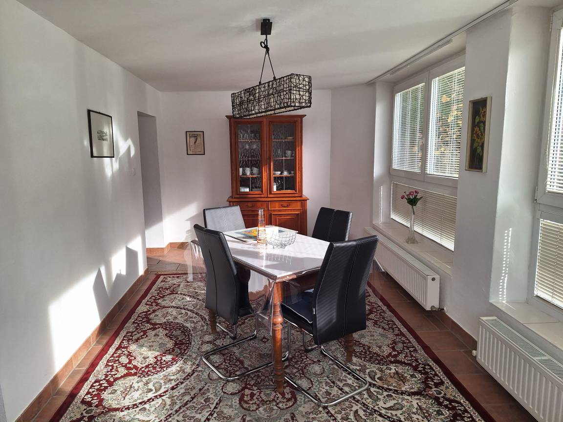 80 M² Ferienwohnung ∙ 2 Schlafzimmer ∙ 4 Gäste - Schwaz