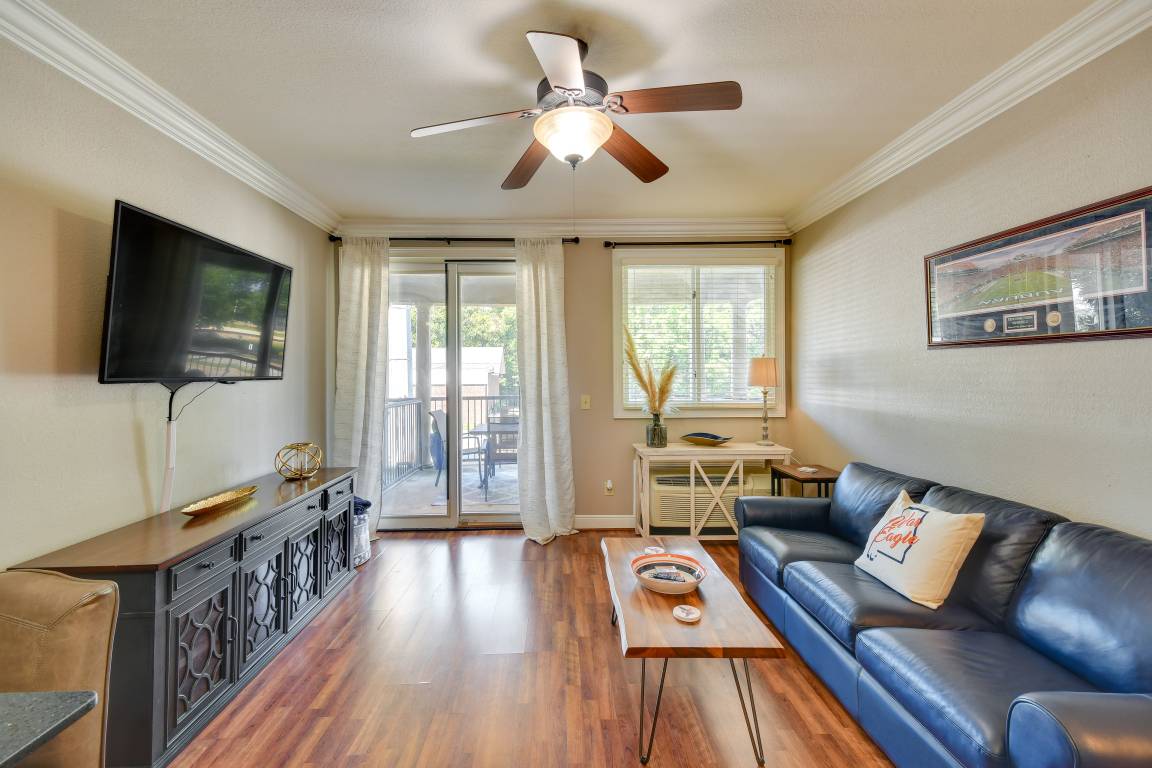 71 M² Apartment ∙ 1 Bedroom ∙ 4 Guests - Auburn, AL