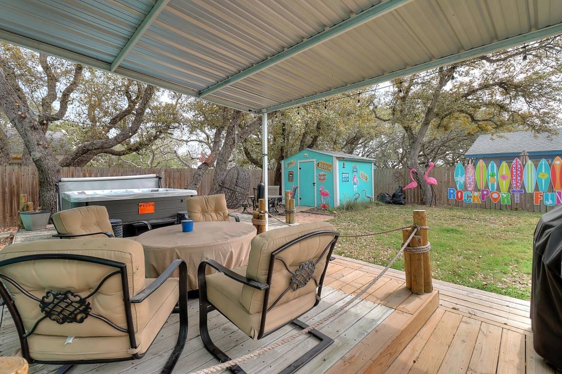 124 M² House ∙ 3 Bedrooms ∙ 8 Guests - Rockport, TX