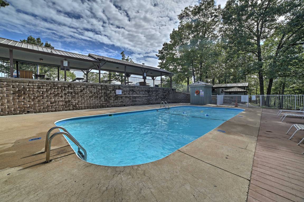 83 M² Apartment ∙ 2 Bedrooms ∙ 6 Guests - Branson West, MO